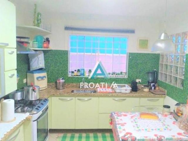 Sobrado com 3 dormitórios à venda, 172 m² por R$ 750.000,00 Vila Valparaíso Santo André/SP