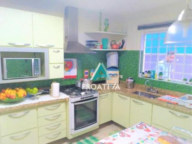 Sobrado com 3 dormitórios à venda, 172 m² por R$ 750.000,00 Vila Valparaíso Santo André/SP