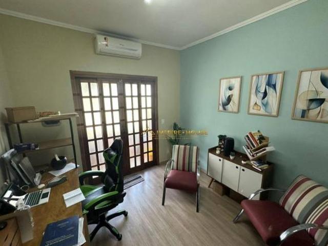 Sobrado com 3 dormitórios à venda, 172 m² por R$ 955.000 Villa Branca Jacareí/SP