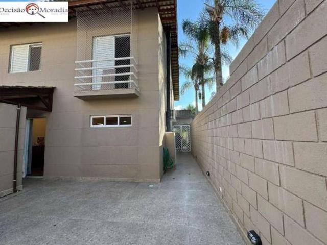 Sobrado com 3 dormitórios à venda, 173 m² por R$ 1.170.210,00 Jardim Colibri Cotia/SP