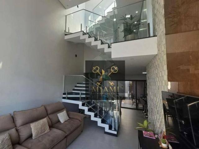 Sobrado com 3 dormitórios à venda, 173 m² por R$ 1.365.000,00 Capão da Imbuia Curitiba/PR
