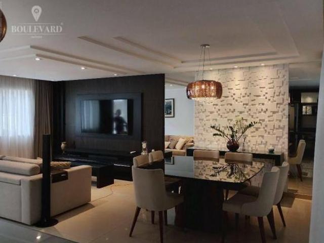 Sobrado com 3 dormitórios à venda, 173 m² por R$ 997.000,00 Uberaba Curitiba/PR