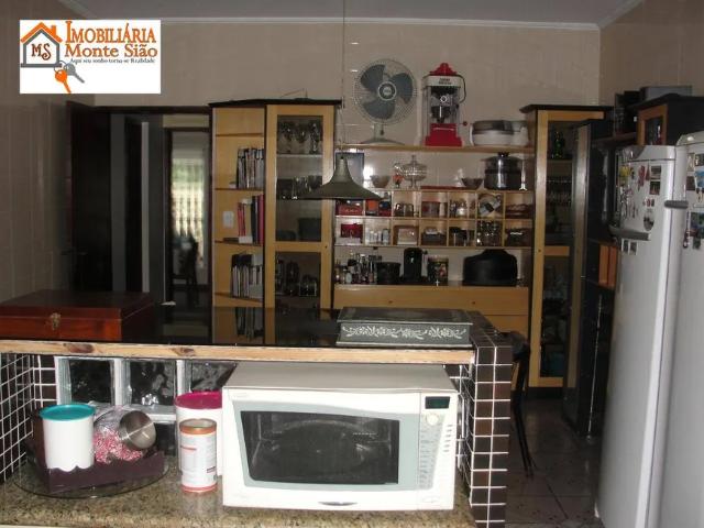 Sobrado com 3 dormitórios à venda, 184 m² por R$ 1.200.000,00 Vila Augusta Guarulhos/SP