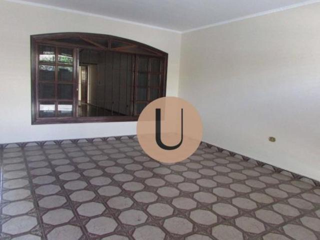 Sobrado com 3 dormitórios à venda, 184 m² por R$ 725.000,00 Taboão São Bernardo do Campo/SP