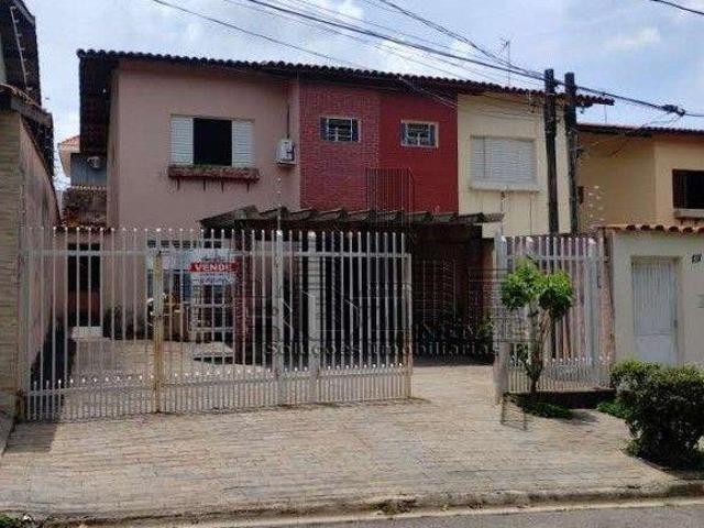 Sobrado com 3 dormitórios à venda, 185 m² por R$ 520.0