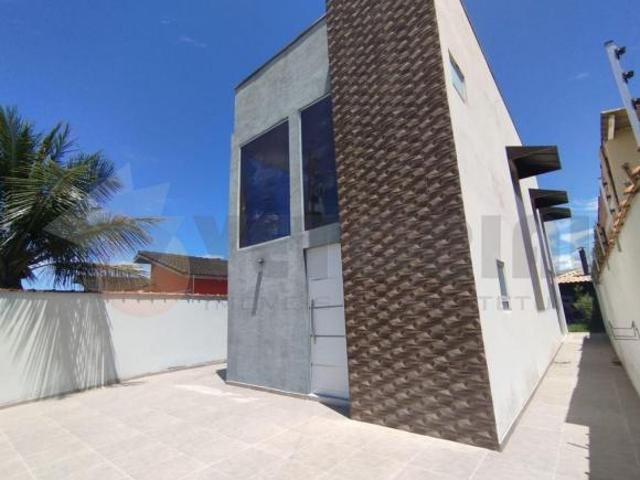 Sobrado com 3 dormitórios à venda, 185 m² por R$ 780.000,00 Golfinho Caraguatatuba/SP