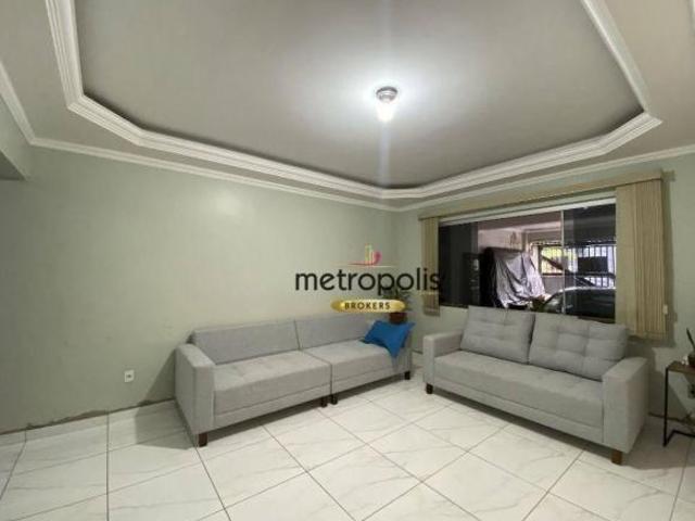 Sobrado com 3 dormitórios à venda, 186 m² por R$ 850.000,00 Jardim Las Vegas Santo André/SP