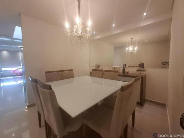 Sobrado com 3 dormitórios à venda, 187 m² por R$ 1.070.000 Vila Santa Clara São Paulo/SP