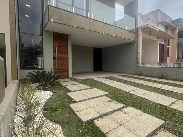 Sobrado com 3 dormitórios à venda, 188 m2 por R$ 1380.000,00 Condomínio Reserv