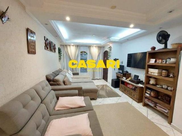 Sobrado com 3 dormitórios à venda, 188 m² Jardim Las Vegas Santo André/SP