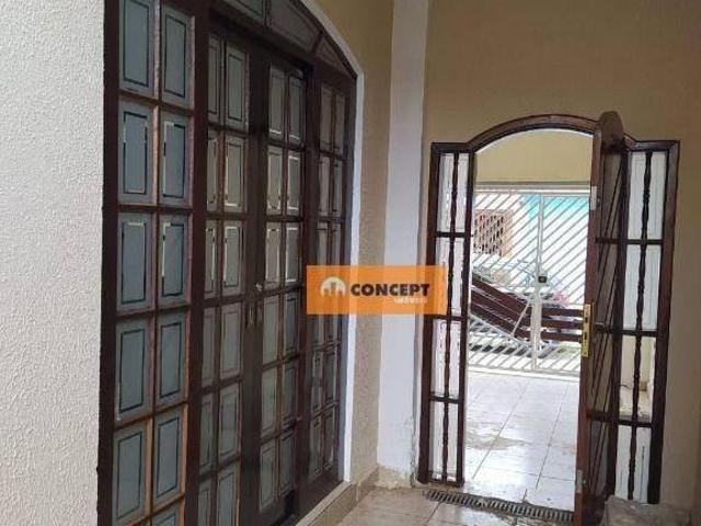 Sobrado com 3 dormitórios à venda, 188 m² por R$ 600.000,00 Vila Urupês Suzano/SP