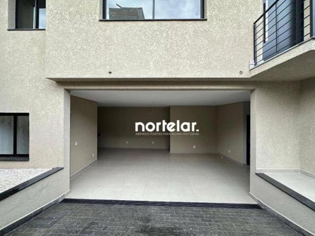Sobrado com 3 dormitórios à venda, 189 m² por R$ 1.190.000,01 Parque São Domingos São Paulo/SP