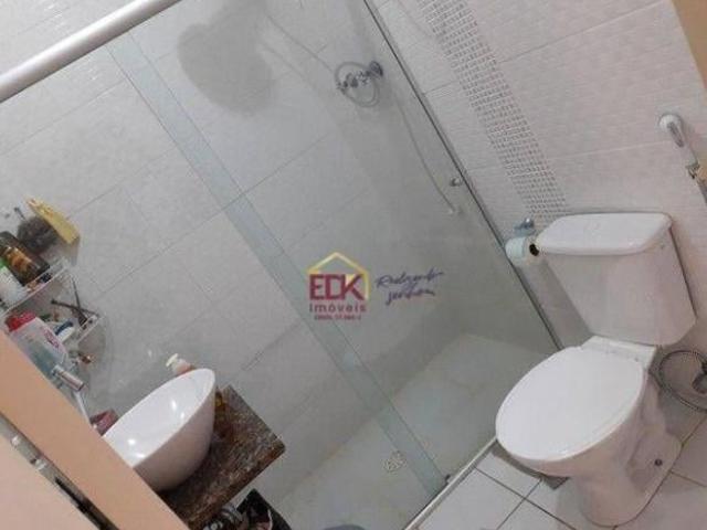 Sobrado com 3 dormitórios à venda, 189 m² por R$ 435.000 Parque Residencial Flamboyant São José