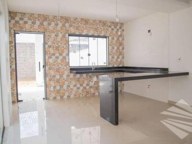 Sobrado com 3 dormitórios à venda, 180 m² Jardim Oasis Taubaté/SP