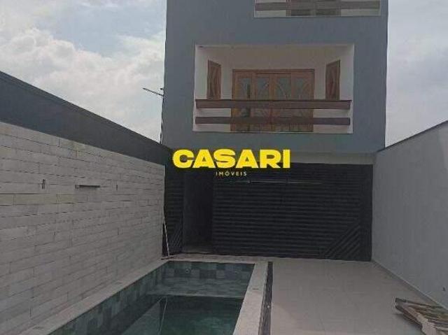 Sobrado com 3 dormitórios à venda, 180 m² Santa Maria Santo André/SP
