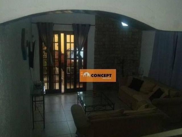 Sobrado com 3 dormitórios à venda, 180 m² por R$ 1.100.000,00 Jardim dos Ipês Suzano/SP