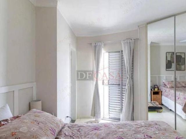 Sobrado com 3 dormitórios à venda, 180 m² por R$ 1.159.574,66 Penha São Paulo/SP