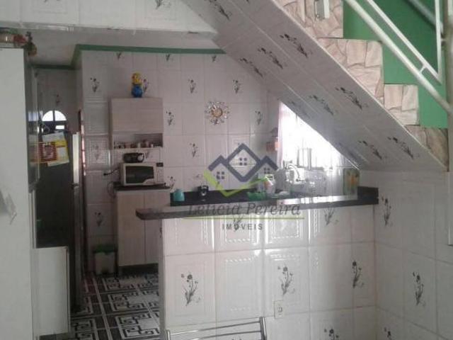 Sobrado com 3 dormitórios à venda, 180 m² por R$ 270.000,00 Jardim Ikeda Suzano/SP