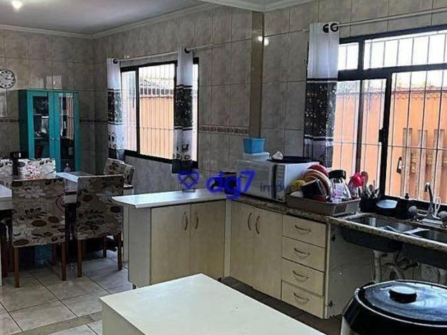 Sobrado com 3 dormitórios à venda, 180 m² por R$ 680.000,00 Parque Ipê São P