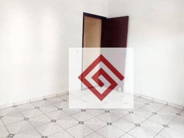 Sobrado com 3 dormitórios à venda, 180 m² por R$ 820.000,00 Vila Scarpelli Santo André/SP