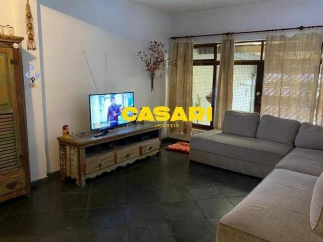 Sobrado com 3 dormitórios à venda, 181 m² Anchieta São Bernardo do Campo/SP
