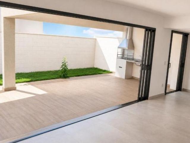 Sobrado com 3 dormitórios à venda, 181 m² por R$ 1.480.000,00 Jardins Marselha Aparecida de Goi