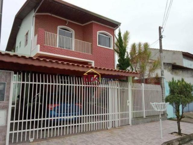 Sobrado com 3 dormitórios à venda, 181 m² por R$ 500.000,00 Vila São José Taubaté/SP