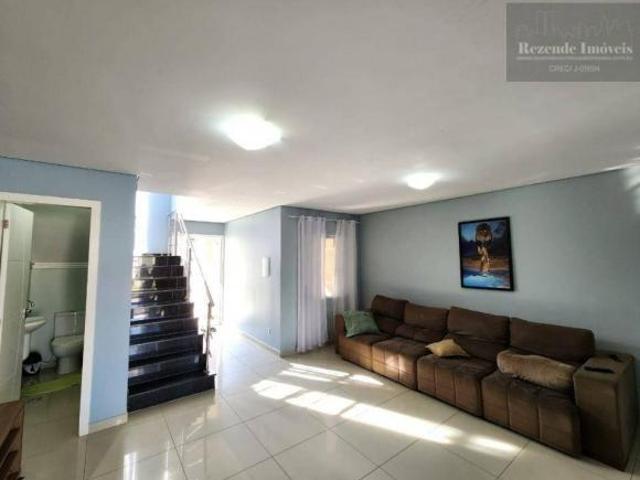 Sobrado com 3 dormitórios à venda, 181 m² por R$ 829.999,99 Caiuá Curitiba/PR
