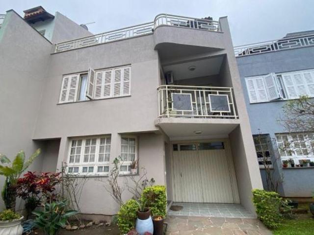 Sobrado com 3 dormitórios à venda, 195 m² Jardim Itu Sabará Porto Alegre/RS