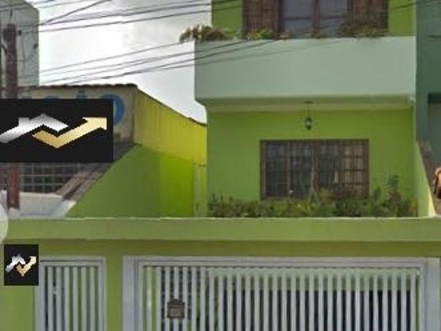 Sobrado com 3 dormitórios à venda, 195 m² por R$ 766.380,00 Parque Marajoara Santo André/SP