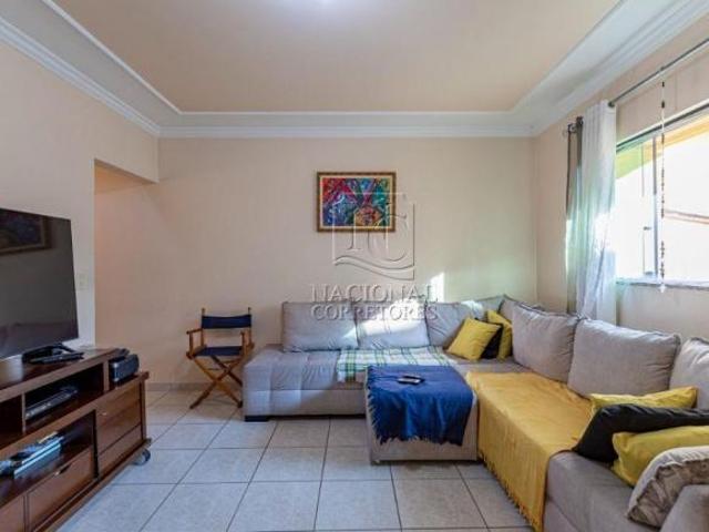 Sobrado com 3 dormitórios à venda, 195 m² por R$ 900.000,00 Vila Alto de Santo André Santo André