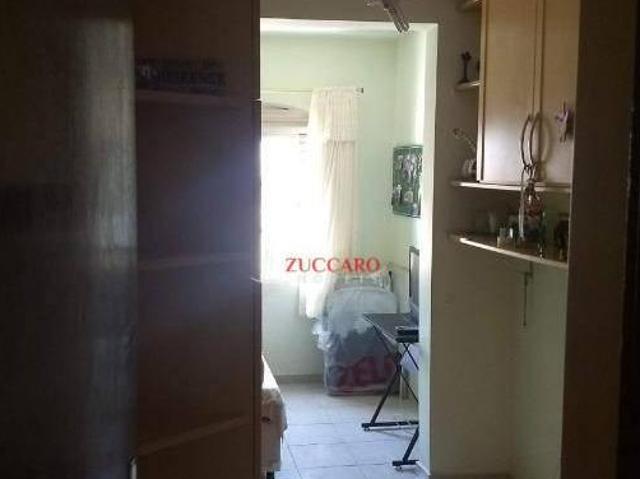 Sobrado com 3 dormitórios à venda, 195 m² por R$ 950.000 Vila Galvão Guarulhos/SP