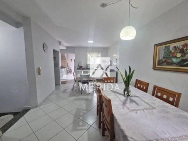 Sobrado com 3 dormitórios à venda, 196 m² por R$ 1.044.900,00 Jardim Santo André/SP