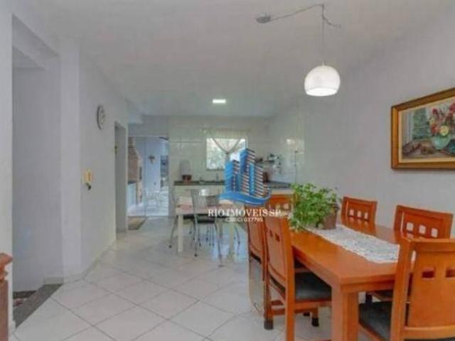 Sobrado com 3 dormitórios à venda, 196 m² por R$ 1.045.000,00 Jardim Santo André/SP