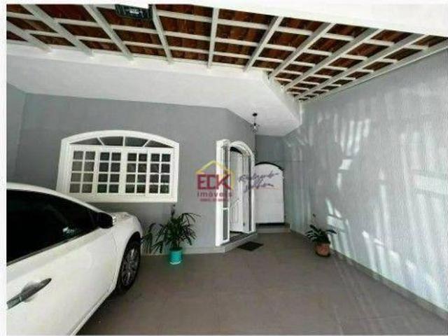 Sobrado com 3 dormitórios à venda, 196 m² por R$ 690.000,00 Bosque dos Eucaliptos São José dos C