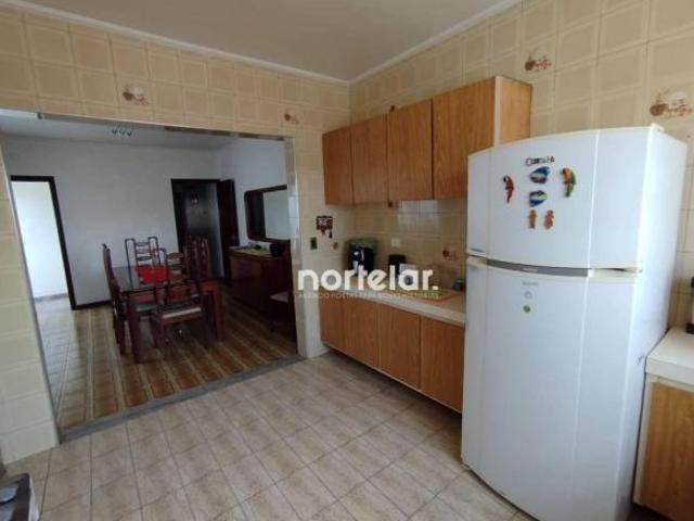 Sobrado com 3 dormitórios à venda, 196 m² por R$ 795.000,00 Parque Maria Domitila São Paulo/SP