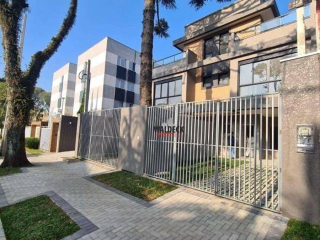 Sobrado com 3 dormitórios à venda, 197 m² por R$ 1.350.000,00 Água Verde Curitiba/PR