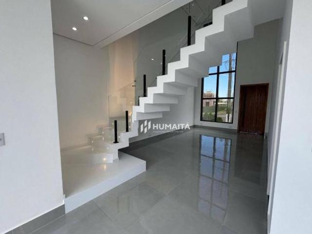Sobrado com 3 dormitórios à venda, 198 m² por R$ 1.650.000,00 Parque Tauá Cond. Araçari Londri