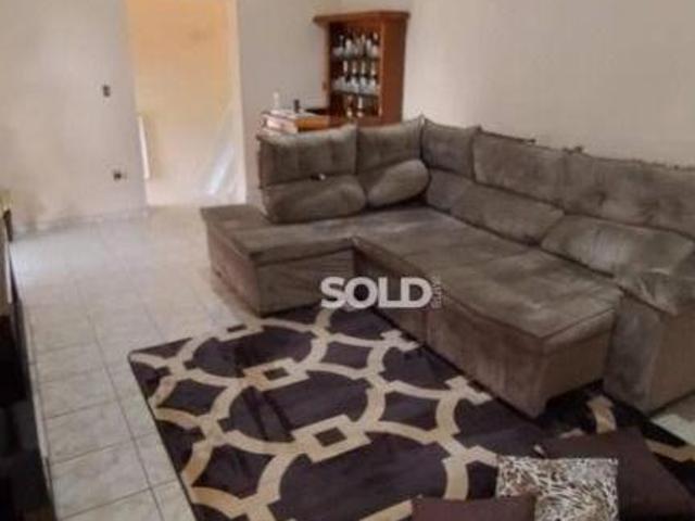 Sobrado com 3 dormitórios à venda, 190 m² por R$ 450.000,00 Vila Rezende Franca/SP
