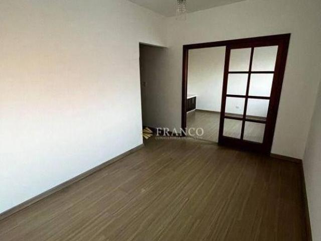 Sobrado com 3 dormitórios à venda, 190 m² por R$ 680.000,00 Jardim Califórnia Taubaté/SP