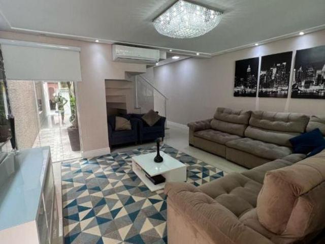 Sobrado com 3 dormitórios à venda, 190 m² por R$ 800.000,00 Parque Capuava Santo André/SP