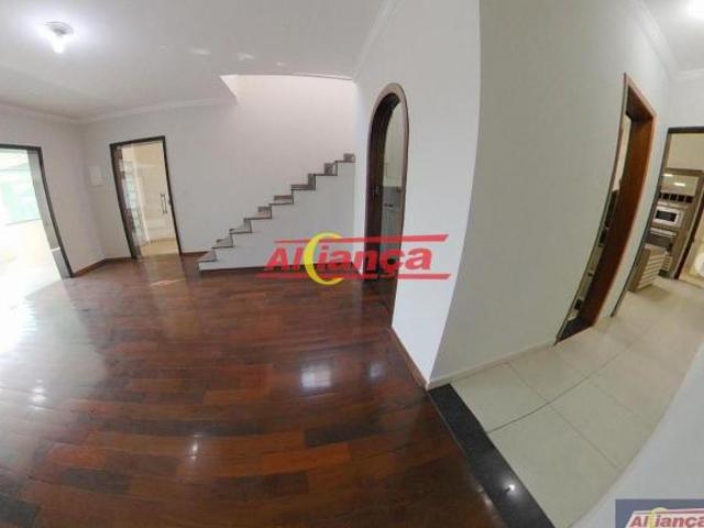 SOBRADO COM 3 DORMITÓRIOS A VENDA, 190m² JARDIM DIVINOLÂNDIA GUARULHOS/SP