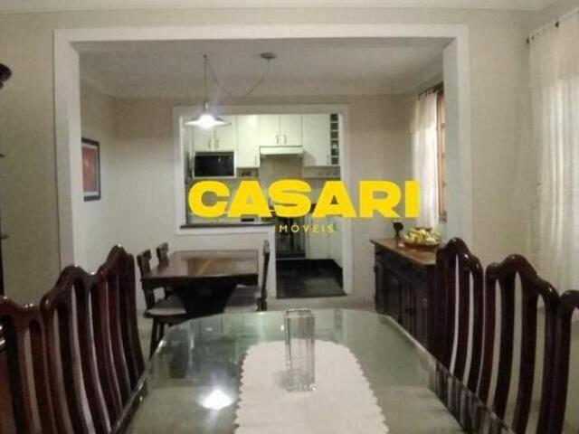 Sobrado com 3 dormitórios à venda, 191 m² Baeta Neves São Bernardo do Campo/SP