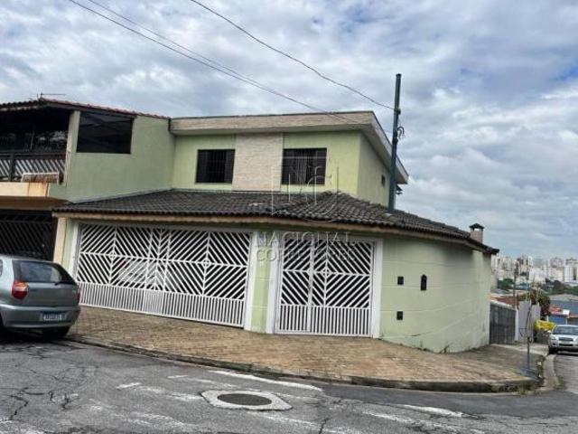 Sobrado com 3 dormitórios à venda, 191 m² por R$ 1.250.000,00 Vila Curuçá Santo André/SP