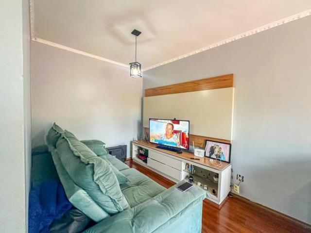 Sobrado com 3 dormitórios à venda, 192 m² por R$ 699.000,00 Parque Jaçatuba Santo André/SP