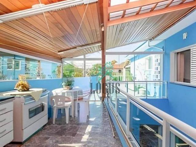 Sobrado com 3 dormitórios à venda, 192 m² por R$ 905.000,00 Nova Petrópolis São Bernardo do Camp