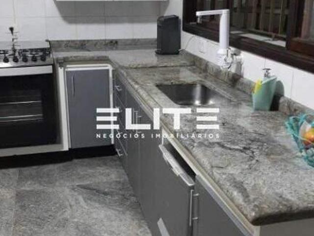 Sobrado com 3 dormitórios à venda, 193 m² por R$ 860.000,00 Vila Francisco Matarazzo Santo André