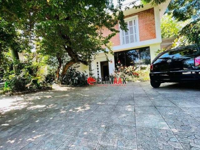 Sobrado em Bela Aliança com 204m², 3 dorm suíte e 315m² de terreno Zona Oeste SP