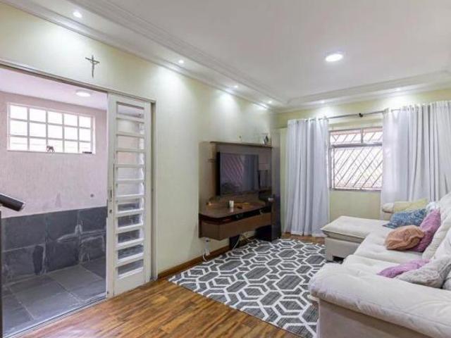 Sobrado com 3 dormitórios à venda, 204 m² por R$ 910.000,00 Jardim Cristiane Santo André/SP