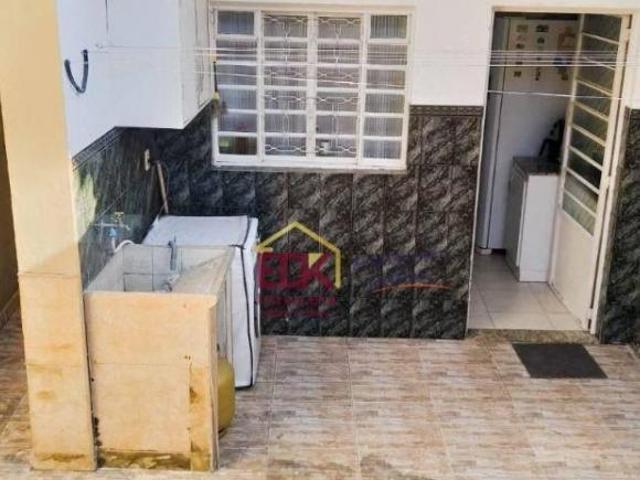 Sobrado com 3 dormitórios à venda, 206 m² por R$ 430.000,00 Jardim Bela Vista Taubaté/SP